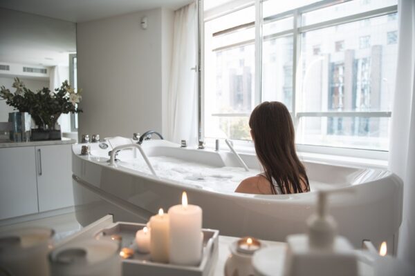 What is a Spa Bathtub? Choosing the Right Spa Bathtub for you in 2024 ...