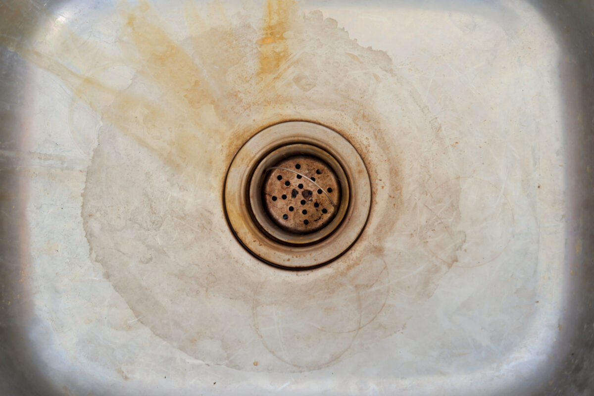 Bathtub Reglazing: How Long It Lasts, What It Costs, and When It's ...