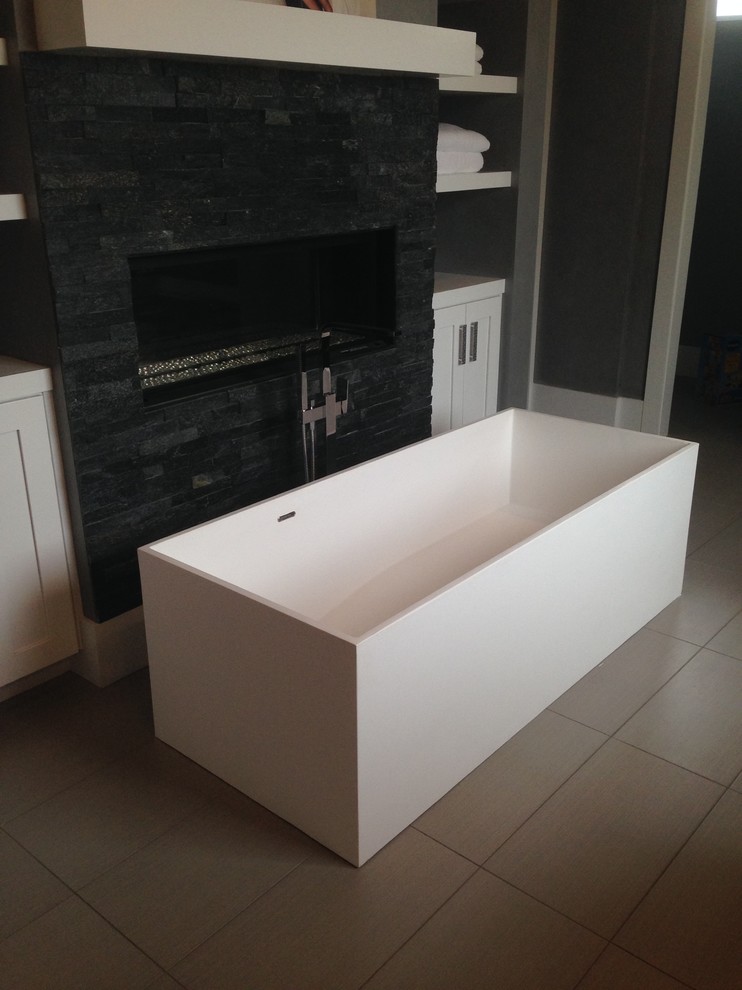 Rectangular Freestanding Bathtub - Model BW-06-XL | Badeloft USA