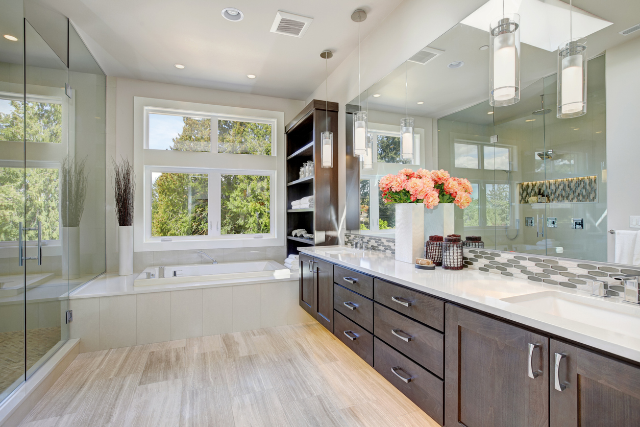 What is a Full Bathroom? A 2025 Expert Guide with Examples & Photos ...